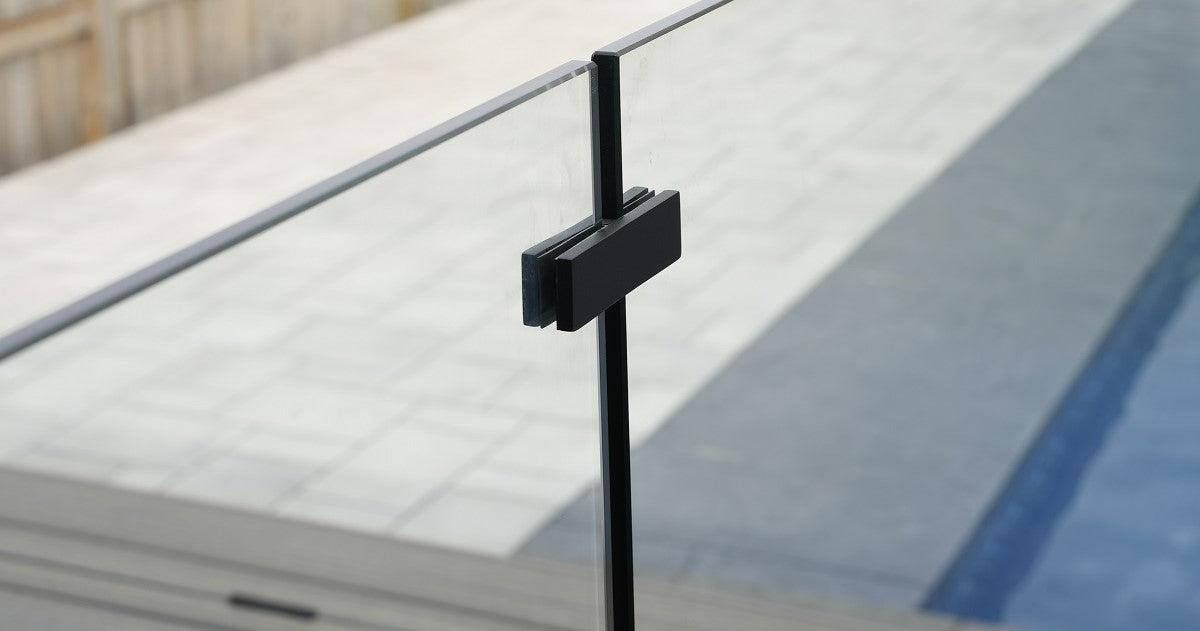Deck Railing Glass: How to Balance Safety, Views, and Privacy in Outdo ...